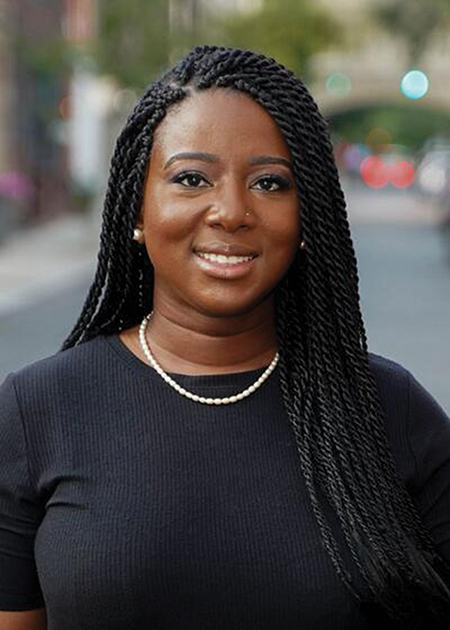 At home at the House | Milestones | Yale Alumni Magazine